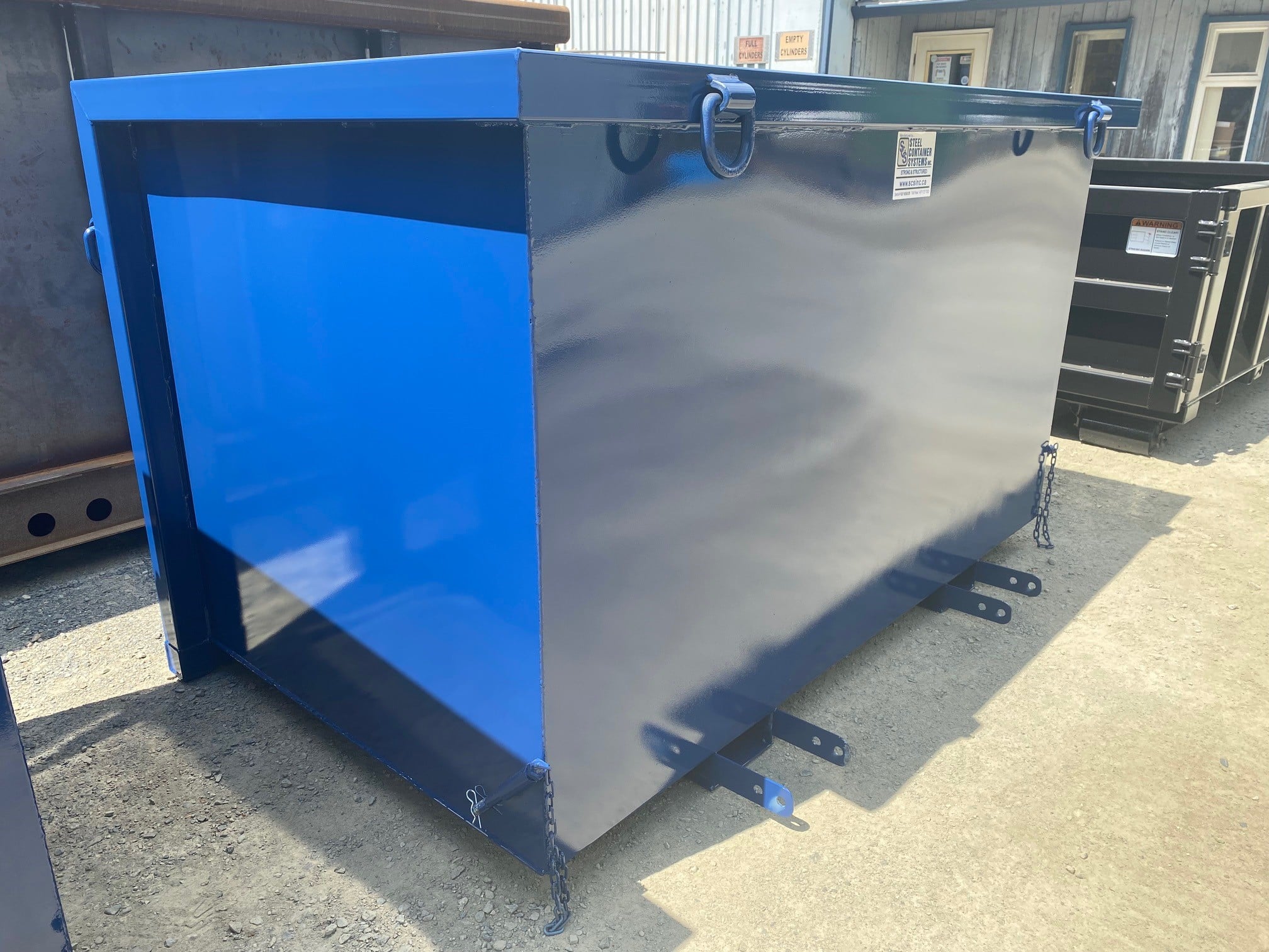 Telehandler Bins Nanaimo - SCS Manufacturing Inc.